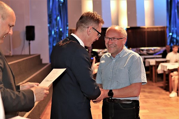 Osobností chodovského sportu se stal Miloš Volek - ŠKOLNÍ ATLETICKÝ KLUB CHODOV